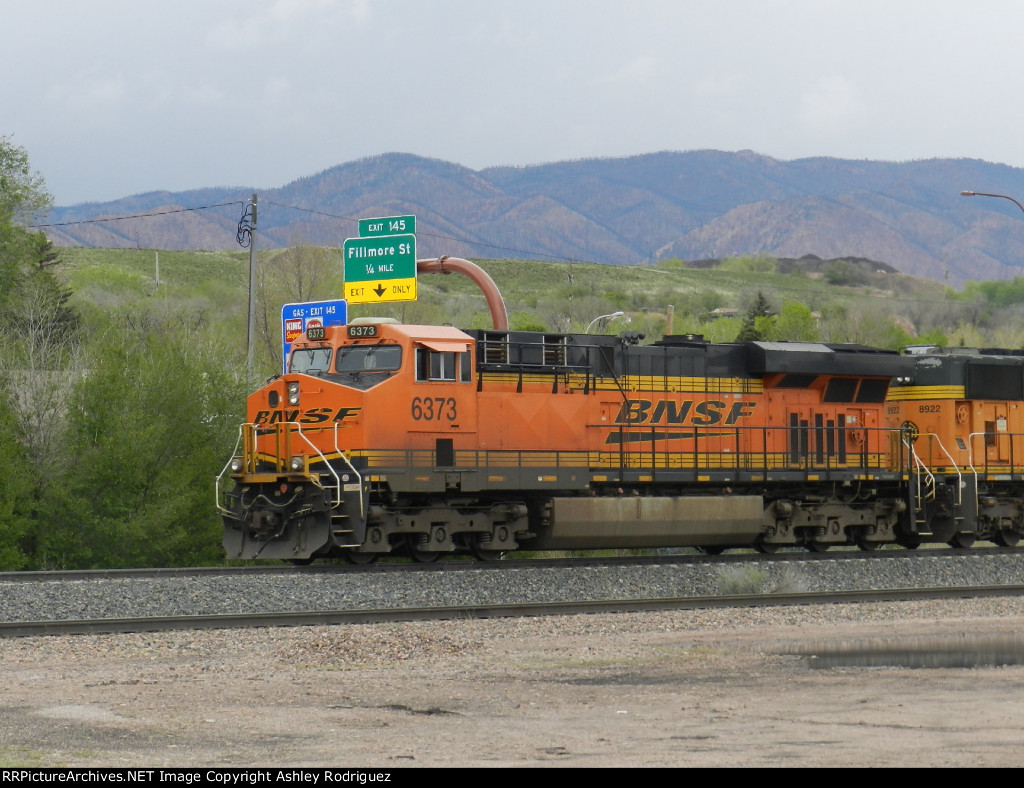 BNSF 6373